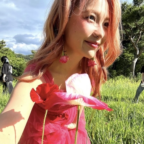 🧑‍ ️‍💋‍🧑 | Alterspring